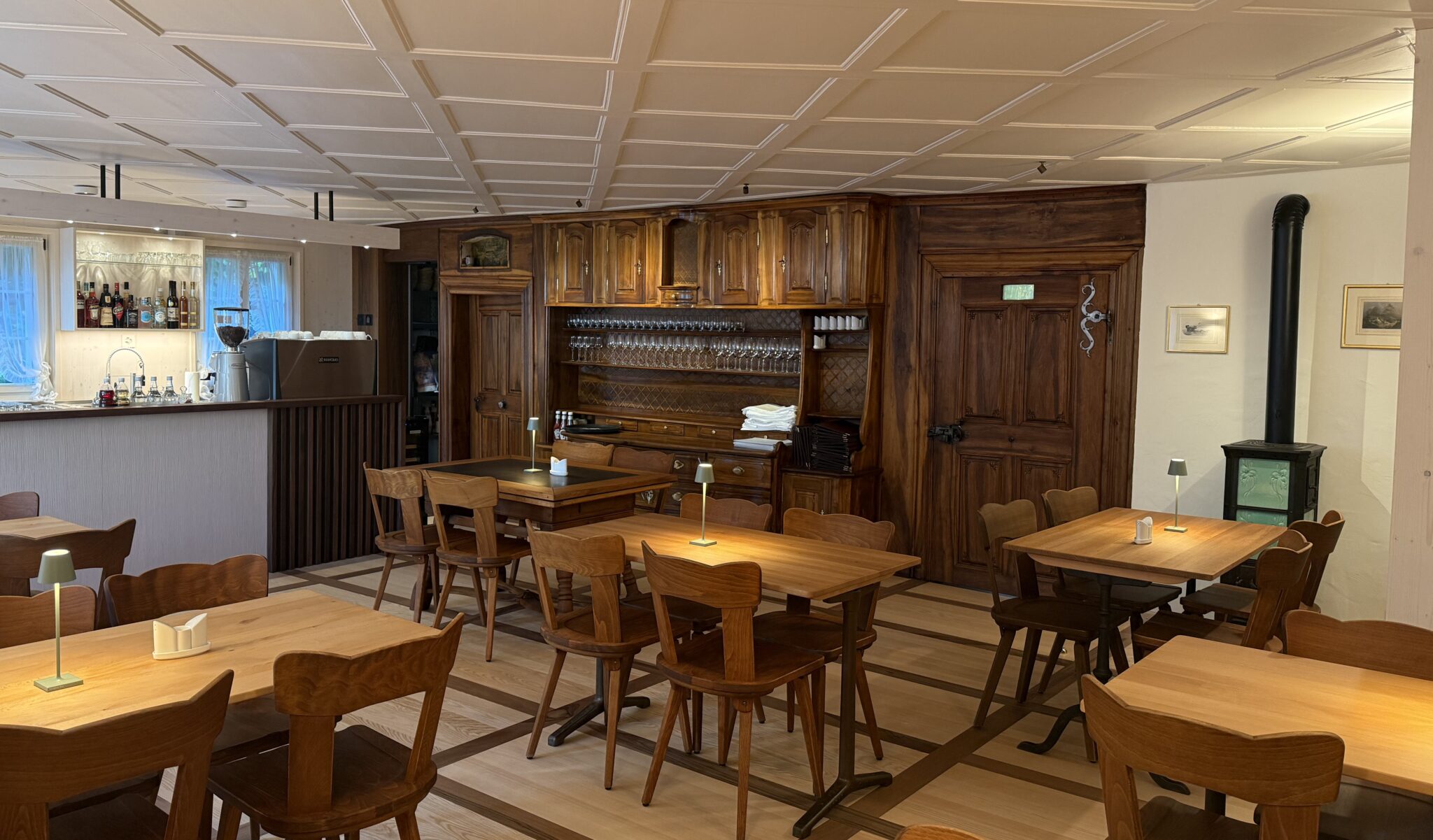 Gasthaus Kreuz SeewenRestaurant | Gasthaus Kreuz Seewen